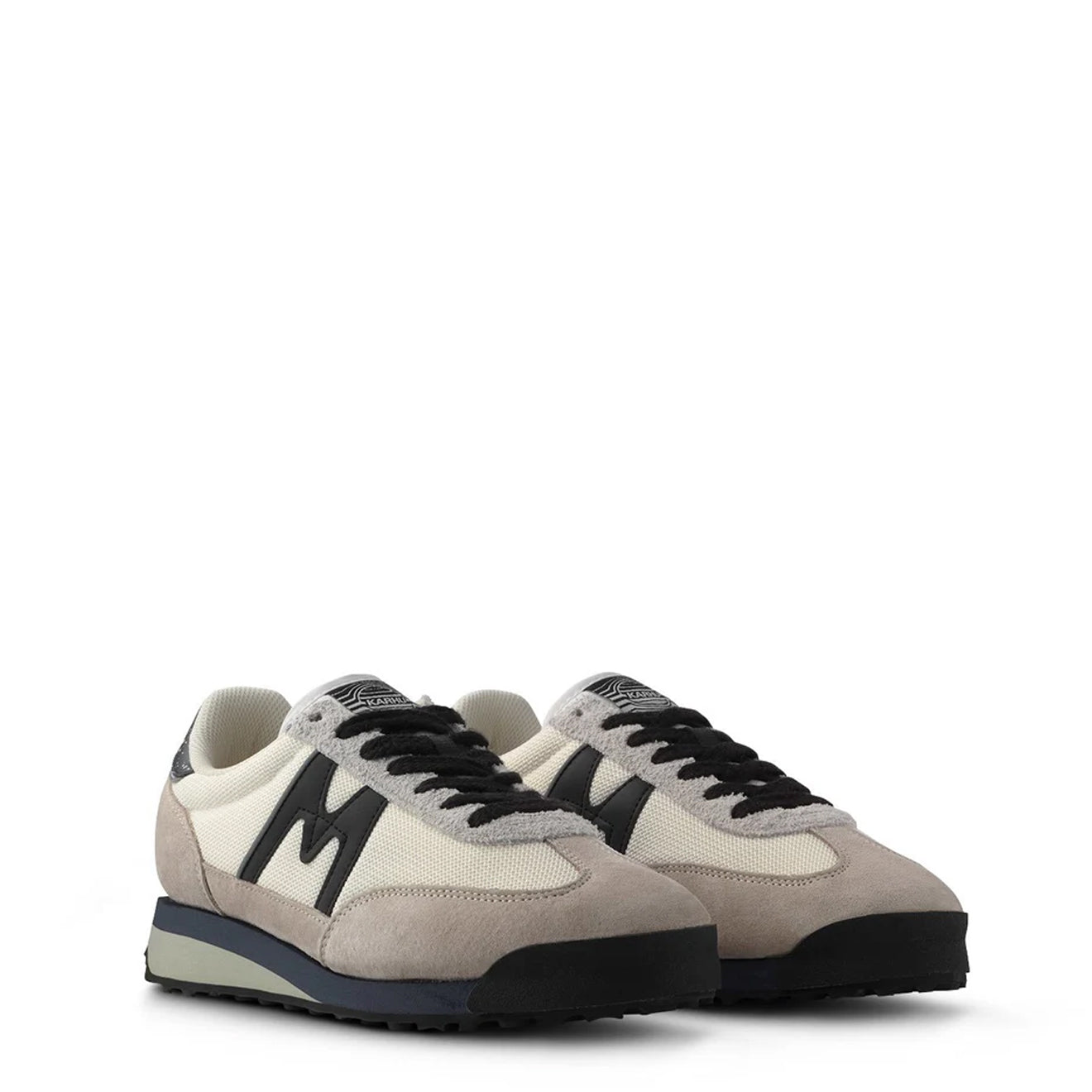 Karhu Mestari Control Trainer Silver Lining / Jet Black | Yards Store